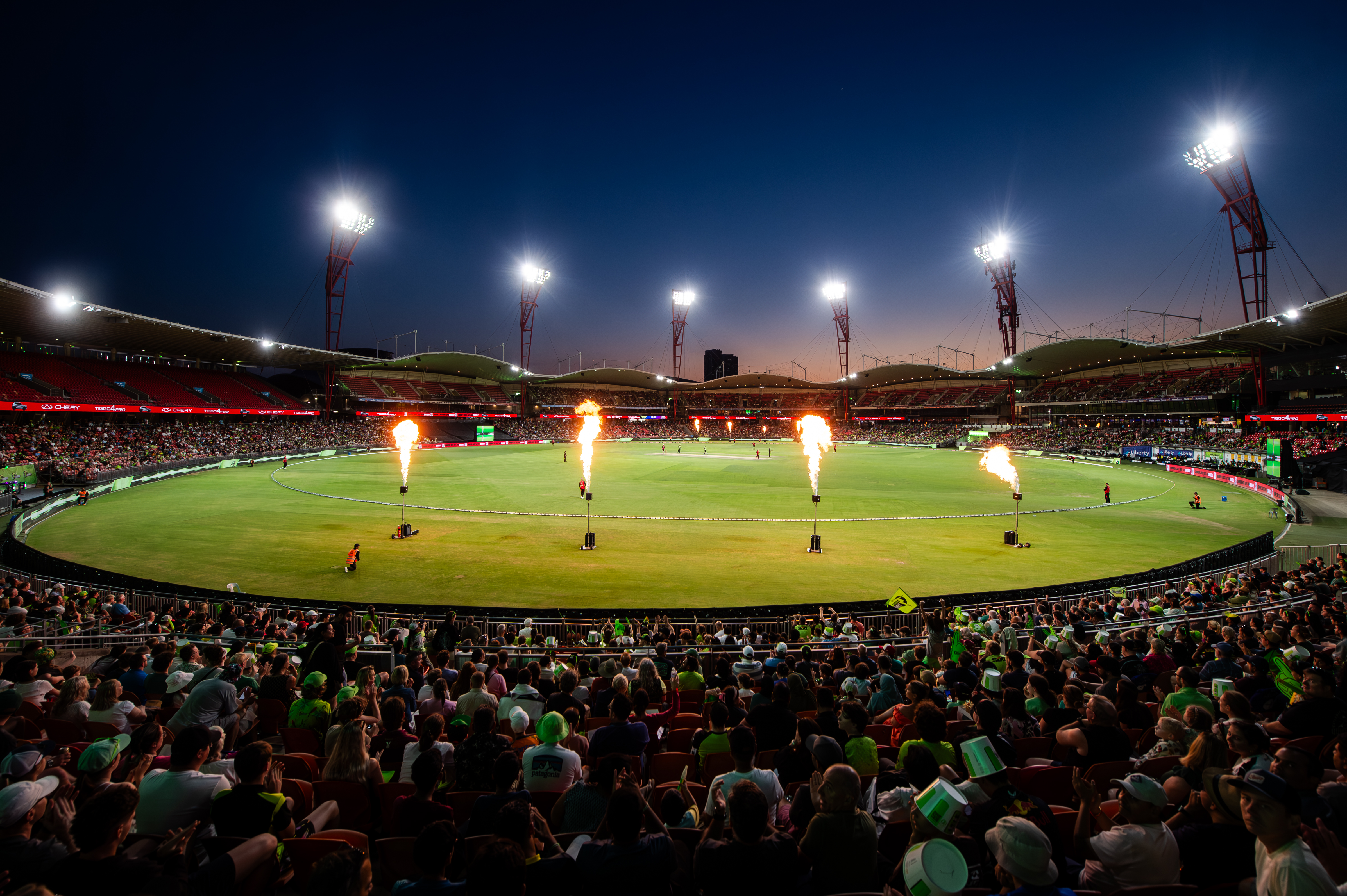 Game Day Guide: Thunder v Scorchers at ENGIE Stadium | Sydney Thunder